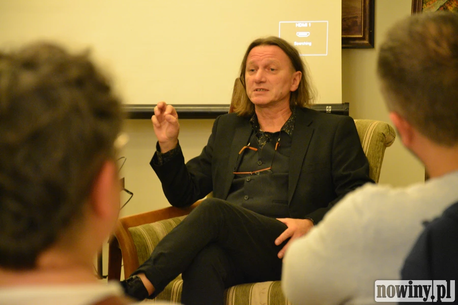 Robert Bareja opowiedział o swojej twórczości podczas wieczoru ...