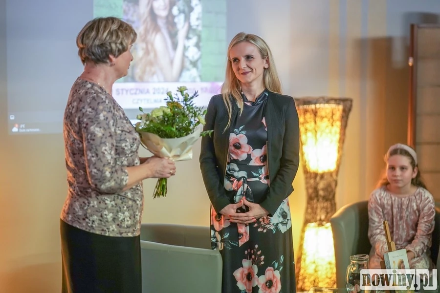 Weronika Tomala gościła w wodzisławskiej bibliotece [ZDJĘCIA ...