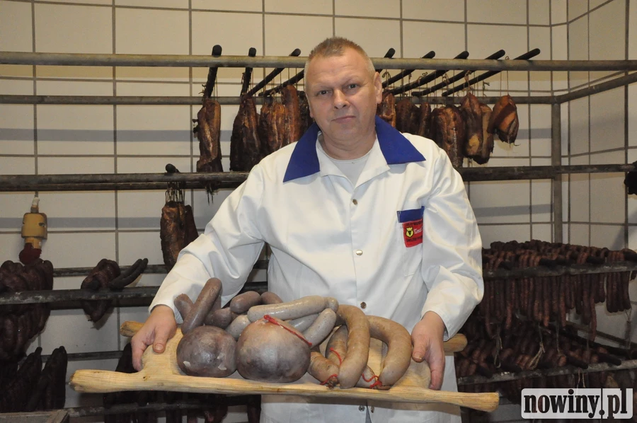 "Krupnioki, żymloki i leberwuszt" - świniobicie na wsi. Jak wyglądało i ...